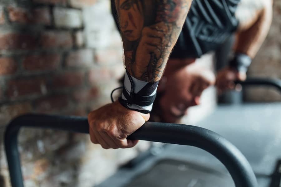 What is a HSPU and how do you do it in the Cross Training box? - Picsil ...